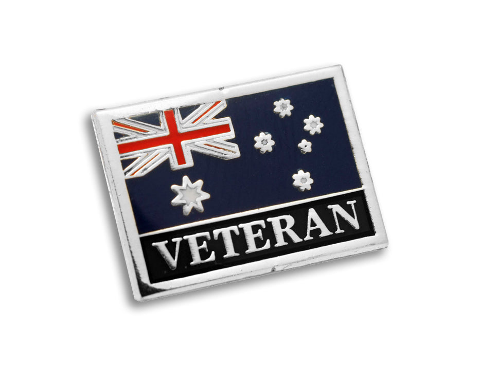Lapel pin: Australian Veteran – Australian War Memorial